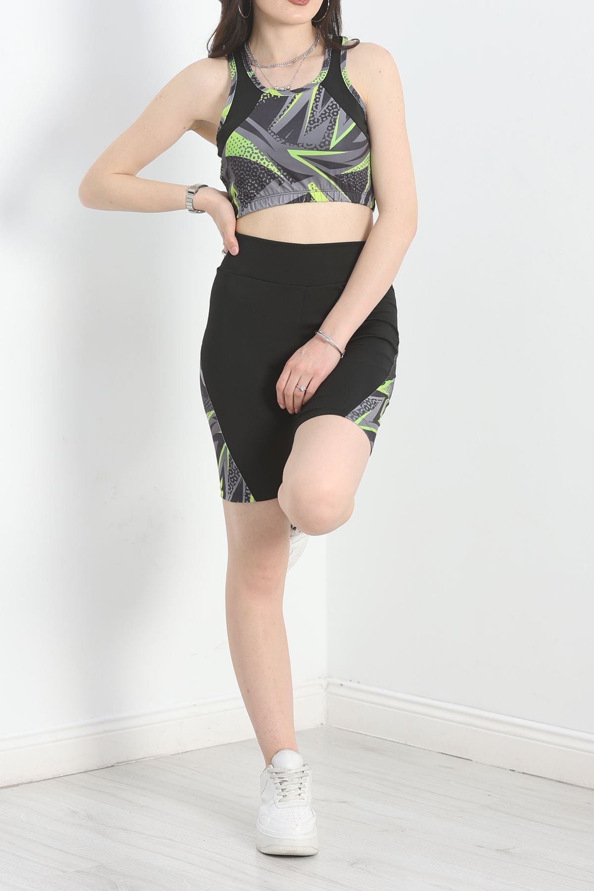 Sporcu Şort Tayt Bustiyer Takım Yeşilsiyah - 30238.1927. - Haydigiy